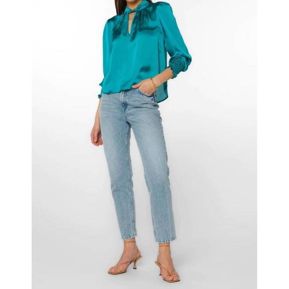 Velvet Heart | Tops | New Velvet Heart Camryn Peacock Blouse In Peacock ...